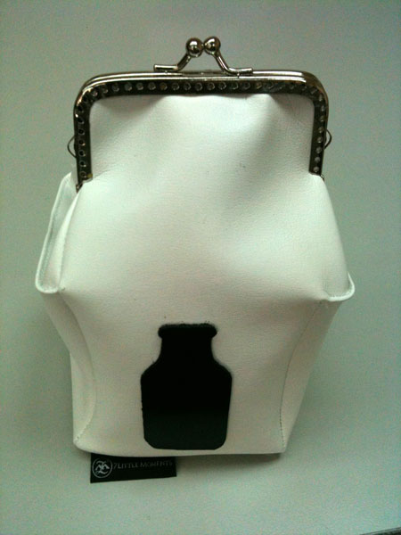 7 Little Moments - Prototype Products > Milk Purse
